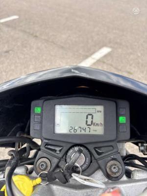 Yamaha XT 2006 in Vilnius, with an engine capacity of 0.13 L and mileage of 27 thousand km for 2200 €, photo 6 on AUTOMOTO.COM.LV