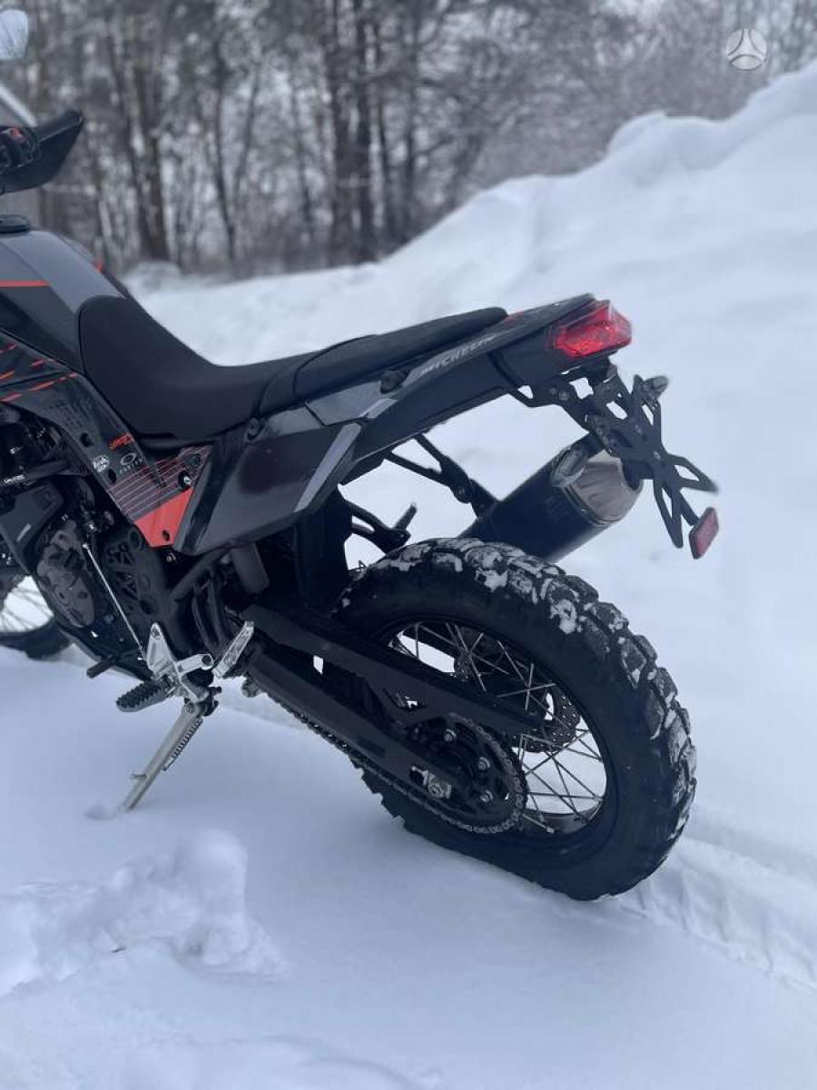 Yamaha XT 2020 Viļņa, ar dzinēja tilpumu 0.70 L un nobraukumu 20 tūkst. km par 8000 €, foto 4 vietnē AUTOMOTO.COM.LV