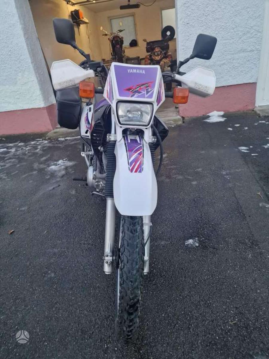 White Yamaha XT 1995 in Klaipeda, with an engine capacity of 0.60 L and mileage of 34 thousand km for 2600 €, photo 7 on AUTOMOTO.COM.LV