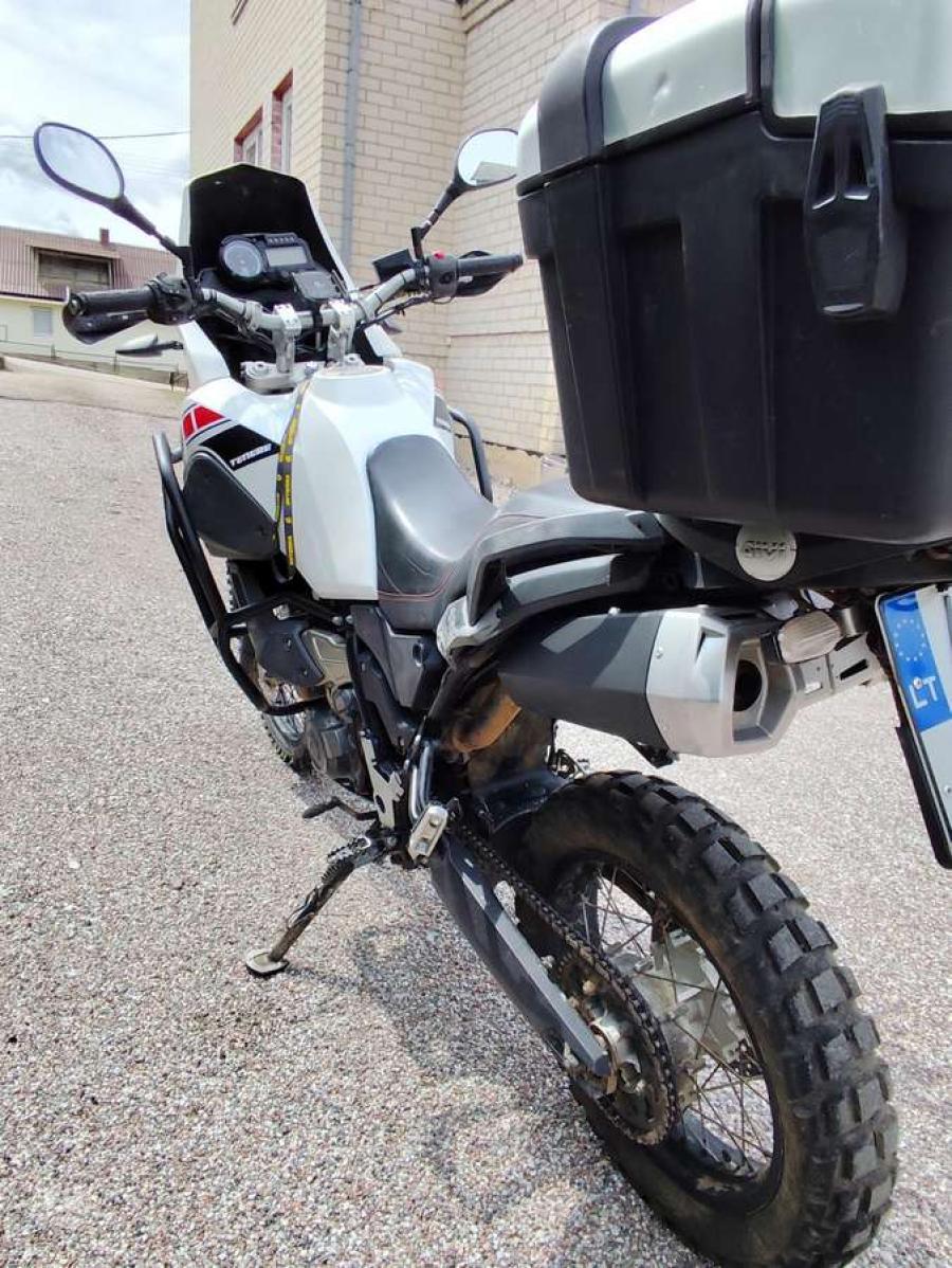 Белый Ямаха XT 2010 в Юрбаркас, объемом двигателя 0.66 л и пробегом 82 тыс. км за 3700 €, фото 4 на AUTOMOTO.COM.LV