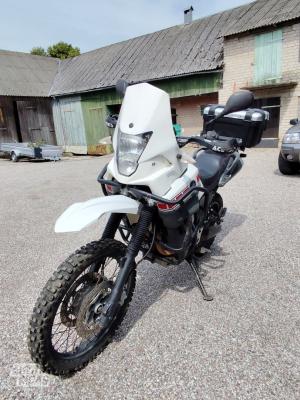 Balts Yamaha XT 2010 Kauņa, ar dzinēja tilpumu 0.00 L un nobraukumu 82 tūkst. km par 3100 €, foto 1 vietnē AUTOMOTO.COM.LV