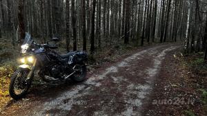 Melns Yamaha XTZ 700 Tenere 2022 Tallina, ar dzinēja tilpumu 0.69 L un nobraukumu 6 tūkst. km par 8800 €, foto 3 vietnē AUTOMOTO.COM.LV