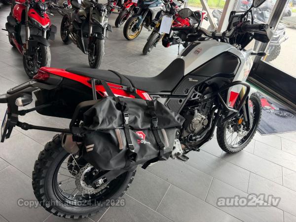 White Yamaha XTZ 700 Tenere 2020 in Tallinn, with an engine capacity of 0.69 L and mileage of 16 thousand km for 8490 €, photo 3 on AUTOMOTO.COM.LV