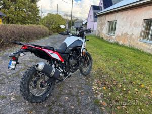 Balts Yamaha XTZ 700 Tenere 2021 Tapa, ar dzinēja tilpumu 0.00 L un nobraukumu 16 tūkst. km par 8000 €, foto 3 vietnē AUTOMOTO.COM.LV