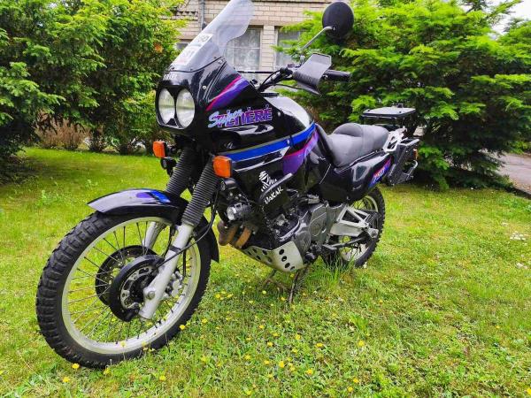 Black Yamaha XTZ 1991 in Ukmerge, with an engine capacity of 0.00 L and mileage of 79 thousand km for 2950 €, photo 1 on AUTOMOTO.COM.LV