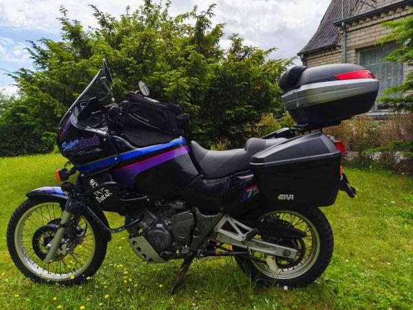 Black Yamaha XTZ 1991 in Ukmerge, with an engine capacity of 0.00 L and mileage of 79 thousand km for 2950 €, photo 2 on AUTOMOTO.COM.LV