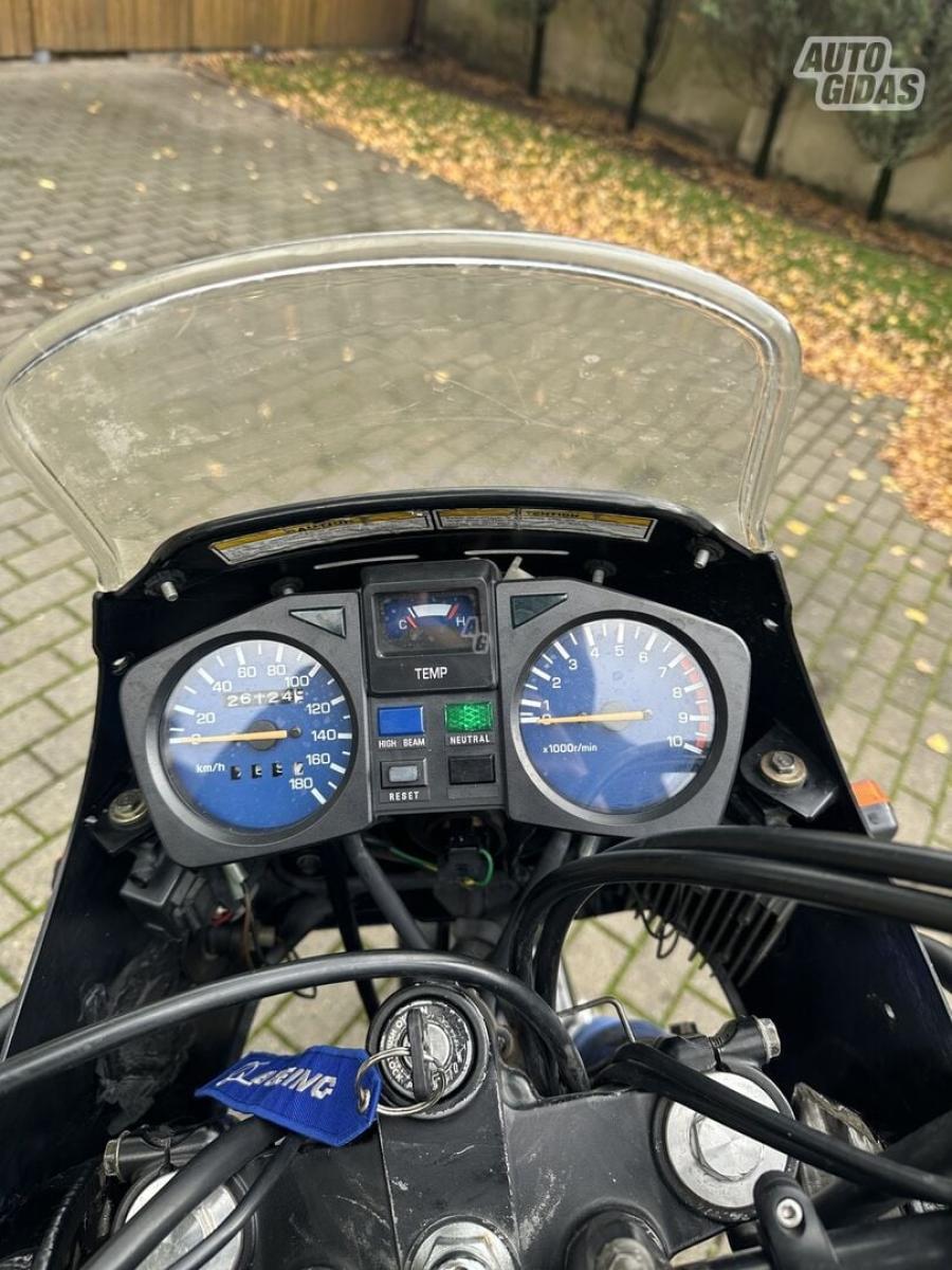 Melns Yamaha XTZ 1993 Kauņa, ar dzinēja tilpumu 0.00 L un nobraukumu 26 tūkst. km par 2300 €, foto 6 vietnē AUTOMOTO.COM.LV