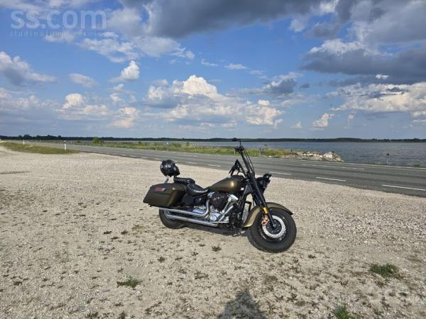 Yamaha XV 1600 2000 Valmiera, ar dzinēja tilpumu 1.60 L un nobraukumu 0 tūkst. km par 5500 €, foto 5 vietnē AUTOMOTO.COM.LV