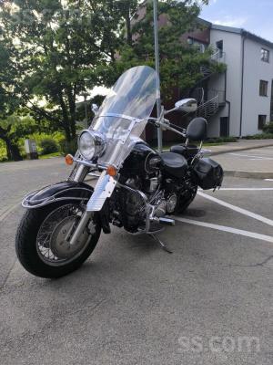 Ямаха XV 1600 2003 в Рига, объемом двигателя 1.60 л и пробегом 0 тыс. км за 4800 €, фото  на AUTOMOTO.COM.LV