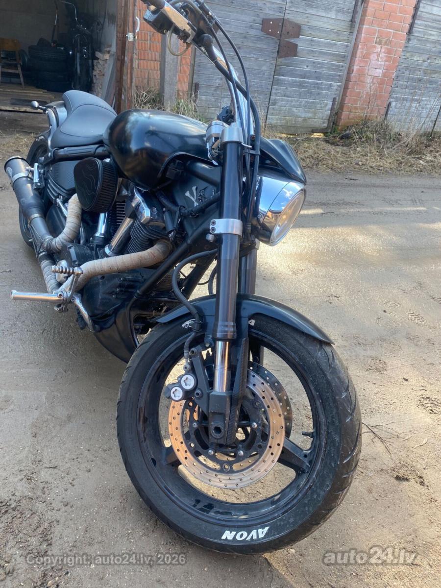 Black Yamaha XV 1700 Warrior 2002 in Karksi-Nuia, with an engine capacity of 1.67 L and mileage of 31 thousand km for 6500 €, photo 2 on AUTOMOTO.COM.LV