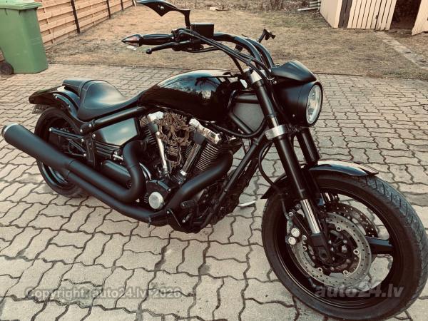 Melns Yamaha XV 1700 Warrior 2002 Tartu, ar dzinēja tilpumu 1.67 L un nobraukumu 0 tūkst. km par 7500 €, foto 1 vietnē AUTOMOTO.COM.LV