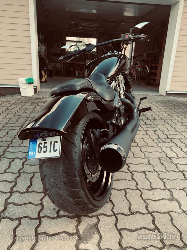 Melns Yamaha XV 1700 Warrior 2002 Tartu, ar dzinēja tilpumu 1.67 L un nobraukumu 0 tūkst. km par 7500 €, foto 2 vietnē AUTOMOTO.COM.LV