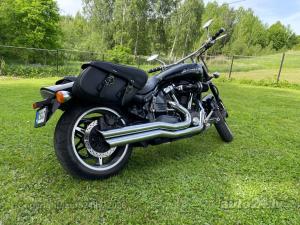 Black Yamaha XV 1700 Warrior 2002 in Tartu, with an engine capacity of 1.70 L and mileage of 52 thousand km for 6500 €, photo 7 on AUTOMOTO.COM.LV