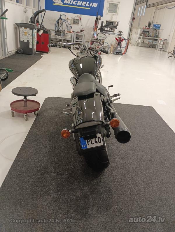 Черный Ямаха XV 1700 Warrior 2002 в Таллин, объемом двигателя 1.70 л и пробегом 26 тыс. км за 7000 €, фото 5 на AUTOMOTO.COM.LV