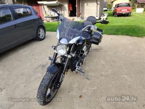 Melns Yamaha XV 1700 Warrior 2002 Viljandi, ar dzinēja tilpumu 1.67 L un nobraukumu 19 tūkst. km par 7800 €, foto 4 vietnē AUTOMOTO.COM.LV