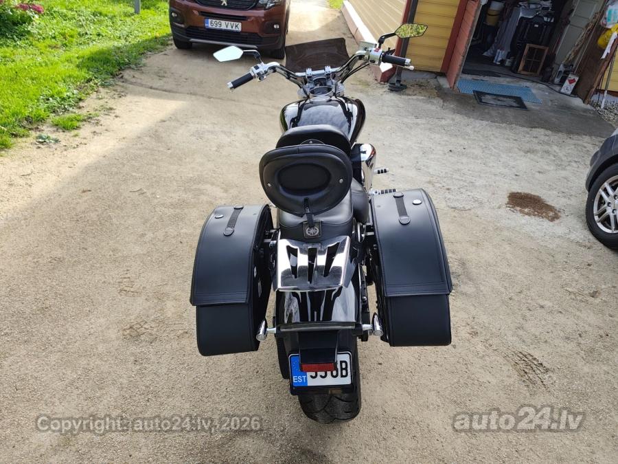 Melns Yamaha XV 1700 Warrior 2002 Viljandi, ar dzinēja tilpumu 1.67 L un nobraukumu 19 tūkst. km par 7800 €, foto 6 vietnē AUTOMOTO.COM.LV
