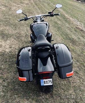 Melns Yamaha XV 1700 Warrior 2008 Tartu, ar dzinēja tilpumu 1.67 L un nobraukumu 44 tūkst. km par 8900 €, foto 3 vietnē AUTOMOTO.COM.LV