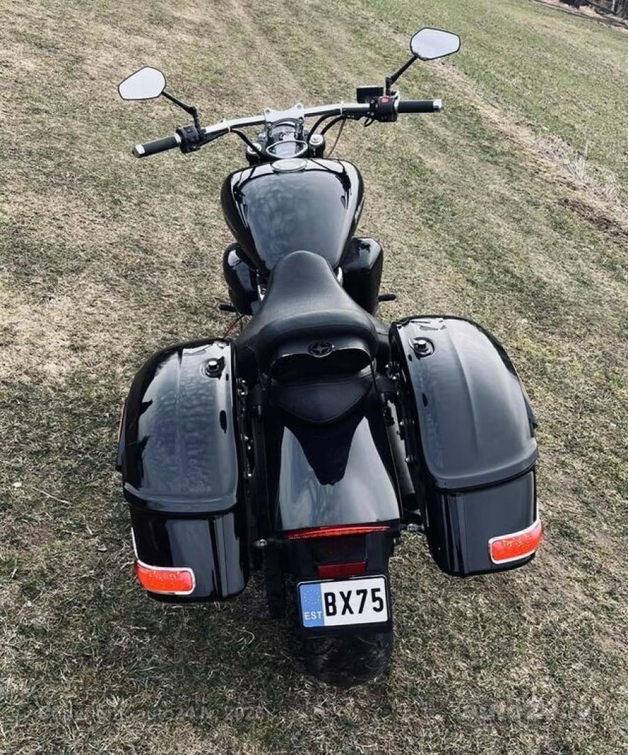 Melns Yamaha XV 1700 Warrior 2008 Tartu, ar dzinēja tilpumu 1.67 L un nobraukumu 44 tūkst. km par 8900 €, foto 3 vietnē AUTOMOTO.COM.LV