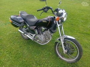 Melns Yamaha XV 1983 Alīta, ar dzinēja tilpumu 0.40 L un nobraukumu 37 tūkst. km par 1250 €, foto  vietnē AUTOMOTO.COM.LV
