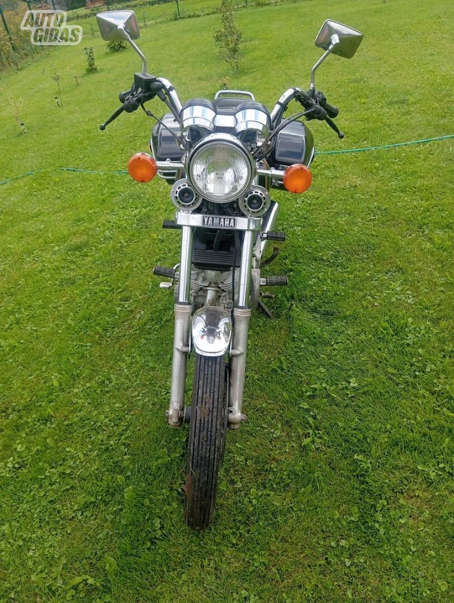 Melns Yamaha XV 1983 Alīta, ar dzinēja tilpumu 0.40 L un nobraukumu 37 tūkst. km par 1250 €, foto 3 vietnē AUTOMOTO.COM.LV