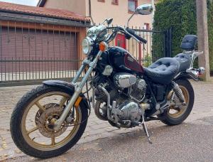 Black Yamaha XV 1989 in Vilnius, with an engine capacity of 0.75 L and mileage of 40 thousand km for 850 €, photo 5 on AUTOMOTO.COM.LV