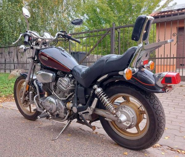Melns Yamaha XV 1989 Viļņa, ar dzinēja tilpumu 0.75 L un nobraukumu 40 tūkst. km par 850 €, foto 6 vietnē AUTOMOTO.COM.LV