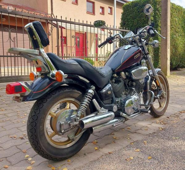 Melns Yamaha XV 1989 Viļņa, ar dzinēja tilpumu 0.75 L un nobraukumu 40 tūkst. km par 850 €, foto 8 vietnē AUTOMOTO.COM.LV
