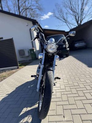 Melns Yamaha XV 1990 Kauņa, ar dzinēja tilpumu 0.53 L un nobraukumu 23 tūkst. km par 1300 €, foto 8 vietnē AUTOMOTO.COM.LV