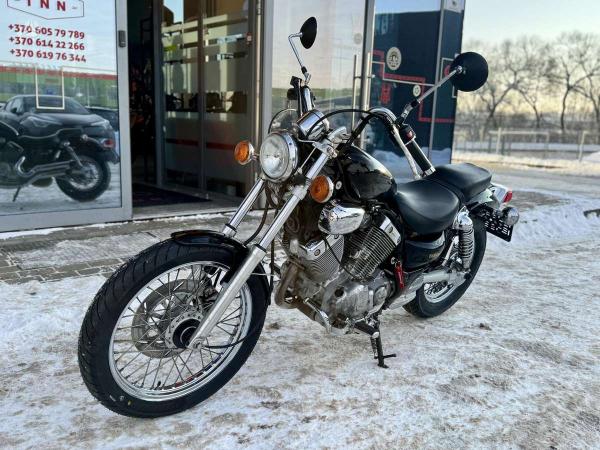 Melns Yamaha XV 1994 Viļņa, ar dzinēja tilpumu 0.54 L un nobraukumu 34 tūkst. km par 1999 €, foto 8 vietnē AUTOMOTO.COM.LV