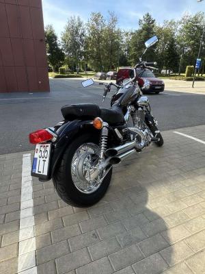Melns Yamaha XV 1999 Viļņa, ar dzinēja tilpumu 0.54 L un nobraukumu 7 tūkst. km par 3100 €, foto 12 vietnē AUTOMOTO.COM.LV