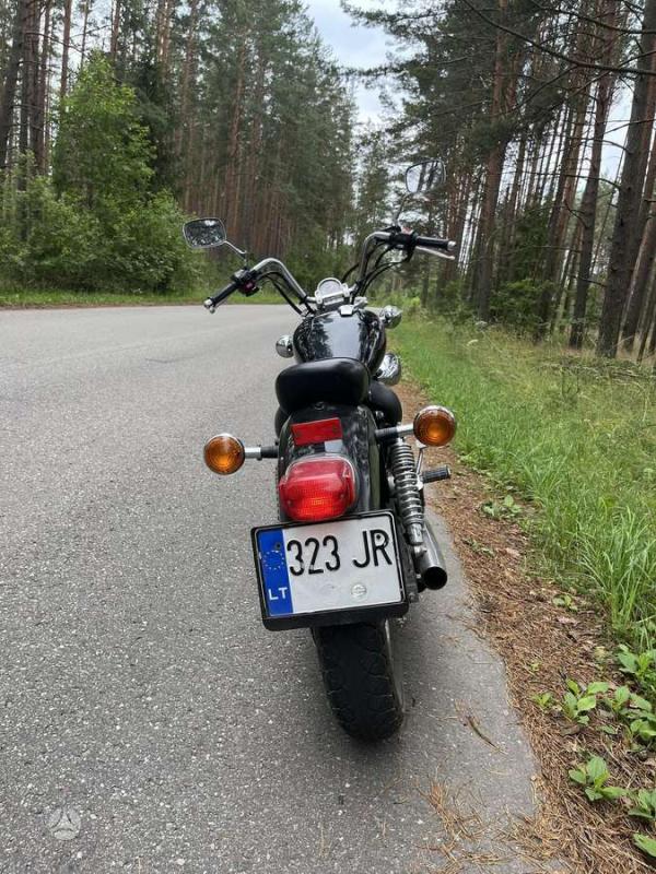 Черный Ямаха XV 2000 в Неменчине, объемом двигателя 0.25 л и пробегом 14 тыс. км за 2600 €, фото 6 на AUTOMOTO.COM.LV