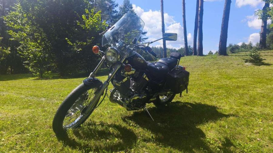 Melns Yamaha XV 2001 Alīta, ar dzinēja tilpumu 0.54 L un nobraukumu 8 tūkst. km par 2600 €, foto 7 vietnē AUTOMOTO.COM.LV