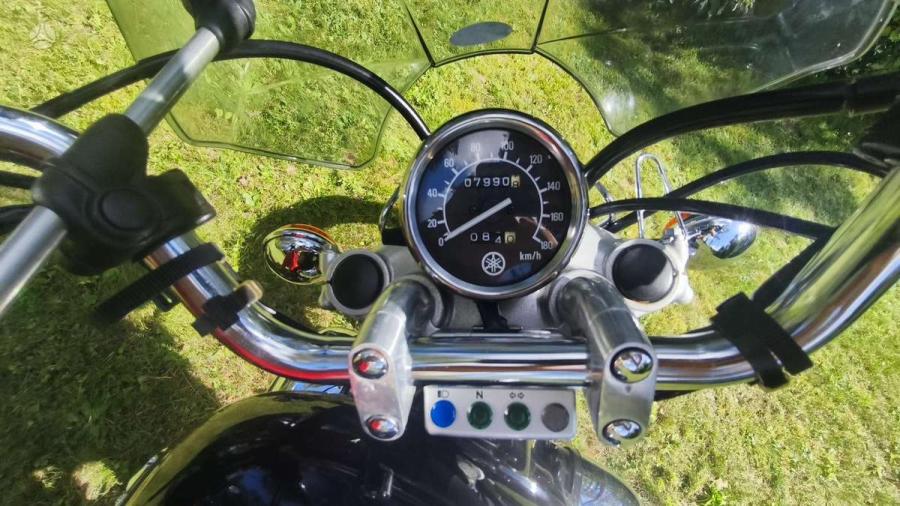 Melns Yamaha XV 2001 Alīta, ar dzinēja tilpumu 0.54 L un nobraukumu 8 tūkst. km par 2600 €, foto 19 vietnē AUTOMOTO.COM.LV