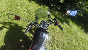 Melns Yamaha XV 2001 Alīta, ar dzinēja tilpumu 0.54 L un nobraukumu 8 tūkst. km par 2600 €, foto 20 vietnē AUTOMOTO.COM.LV