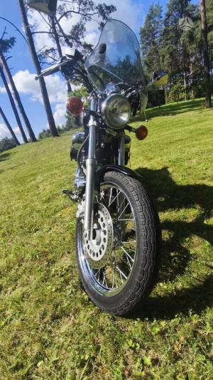 Melns Yamaha XV 2001 Alīta, ar dzinēja tilpumu 0.54 L un nobraukumu 8 tūkst. km par 2600 €, foto 22 vietnē AUTOMOTO.COM.LV