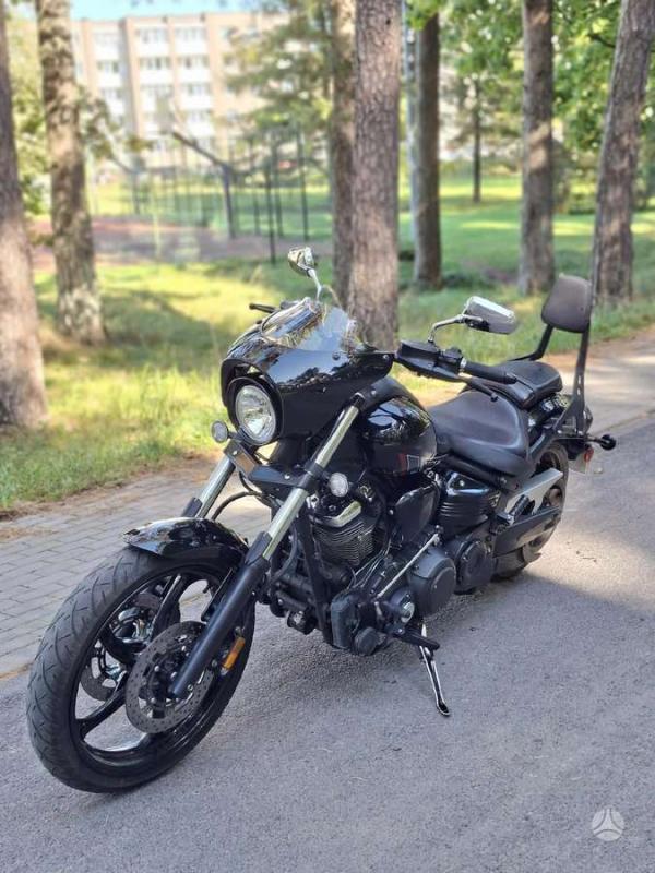 Melns Yamaha XV 2015 Kauņa, ar dzinēja tilpumu 1.90 L un nobraukumu 12 tūkst. km par 8500 €, foto 2 vietnē AUTOMOTO.COM.LV