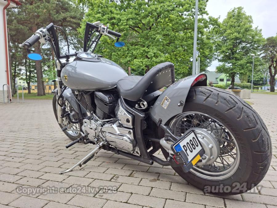 Серый Ямаха XVS 1100 2001 в Таллин, объемом двигателя 1.10 л и пробегом 74 тыс. км за 5200 €, фото 4 на AUTOMOTO.COM.LV