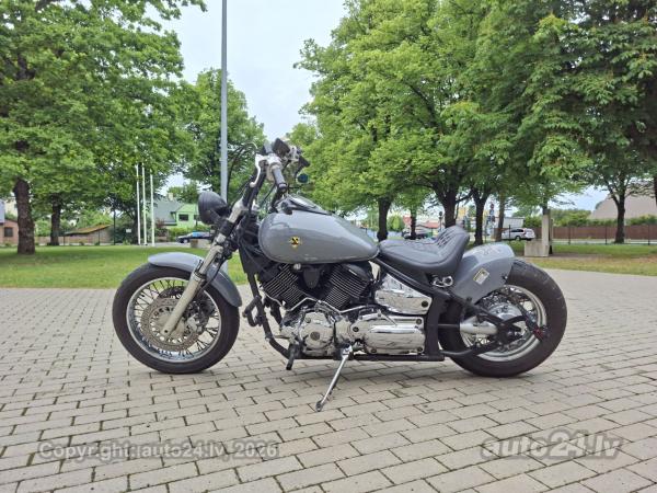 Серый Ямаха XVS 1100 2001 в Таллин, объемом двигателя 1.10 л и пробегом 74 тыс. км за 5200 €, фото 4 на AUTOMOTO.COM.LV
