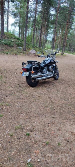 Yamaha XVS 1100 1999 in Gulbene, with an engine capacity of 1.10 L and mileage of 0 thousand km for 3800 €, photo 8 on AUTOMOTO.COM.LV