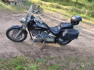 Ямаха XVS 1100 1999 в Кулдига, объемом двигателя 1.10 л и пробегом 0 тыс. км за 3550 €, фото 3 на AUTOMOTO.COM.LV