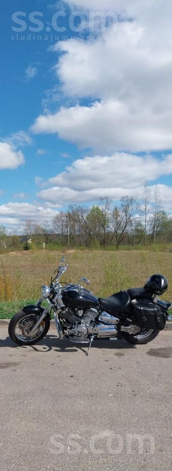 Yamaha XVS 1100 1999 in Tukums, with an engine capacity of 1.10 L and mileage of 0 thousand km for 4000 €, photo 3 on AUTOMOTO.COM.LV