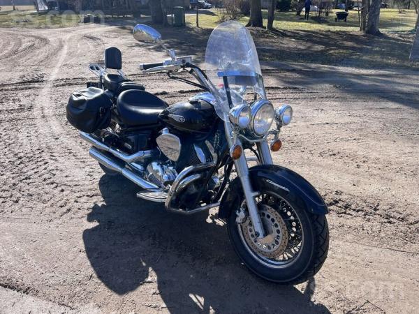 Yamaha XVS 1100 2000 Cēsis, ar dzinēja tilpumu 1.10 L un nobraukumu 0 tūkst. km par 3000 €, foto 1 vietnē AUTOMOTO.COM.LV