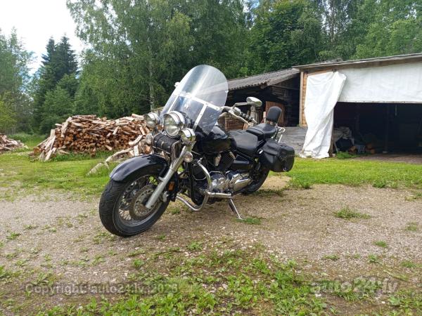 Yamaha XVS 1100 2000 Tallina, ar dzinēja tilpumu 1.06 L un nobraukumu 37 tūkst. km par 3500 €, foto 6 vietnē AUTOMOTO.COM.LV