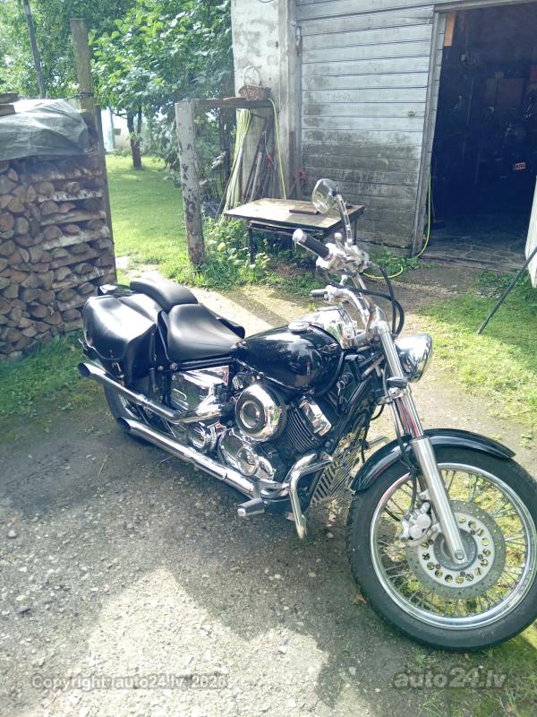 Melns Yamaha XVS 650 2000 Tiri, ar dzinēja tilpumu 0.65 L un nobraukumu 43 tūkst. km par 3000 €, foto 3 vietnē AUTOMOTO.COM.LV