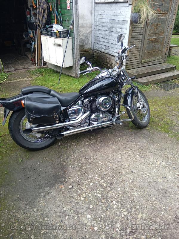 Melns Yamaha XVS 650 2000 Tiri, ar dzinēja tilpumu 0.65 L un nobraukumu 43 tūkst. km par 3000 €, foto 6 vietnē AUTOMOTO.COM.LV