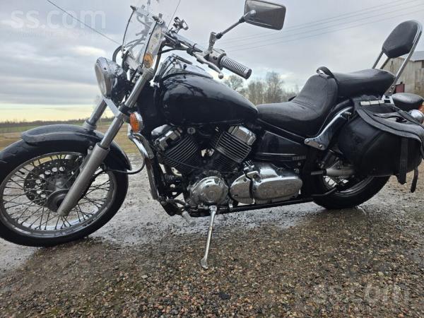 Ямаха XVS 650 1997 в Валмиера, объемом двигателя 0.65 л и пробегом 0 тыс. км за 2550 €, фото 1 на AUTOMOTO.COM.LV