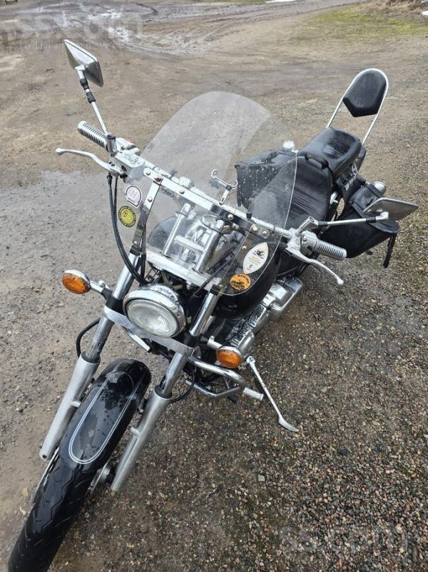Yamaha XVS 650 1997 Valmiera, ar dzinēja tilpumu 0.65 L un nobraukumu 0 tūkst. km par 2550 €, foto 4 vietnē AUTOMOTO.COM.LV