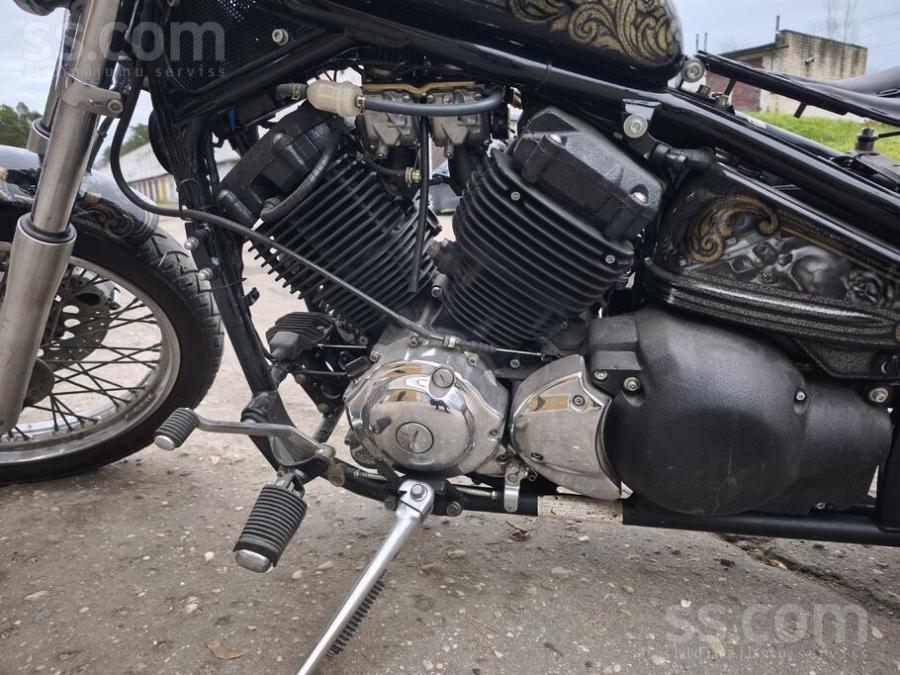 Yamaha XVS 650 2000 in Jelgava, with an engine capacity of 0.65 L and mileage of 0 thousand km for 3600 €, photo 4 on AUTOMOTO.COM.LV