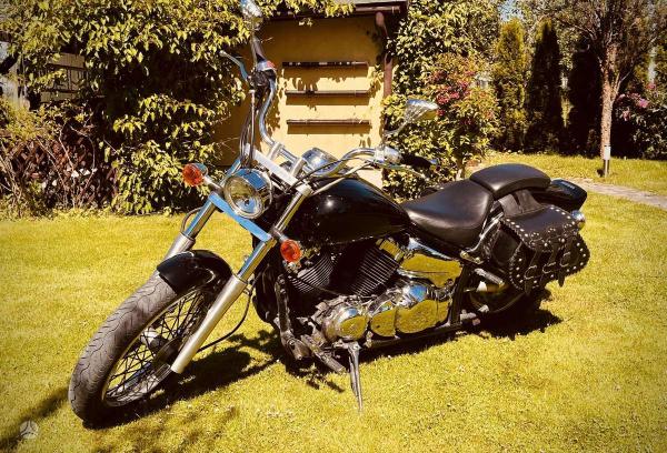 Melns Yamaha XVS 1997 Klaipėda, ar dzinēja tilpumu 0.65 L un nobraukumu 41 tūkst. km par 3500 €, foto 3 vietnē AUTOMOTO.COM.LV