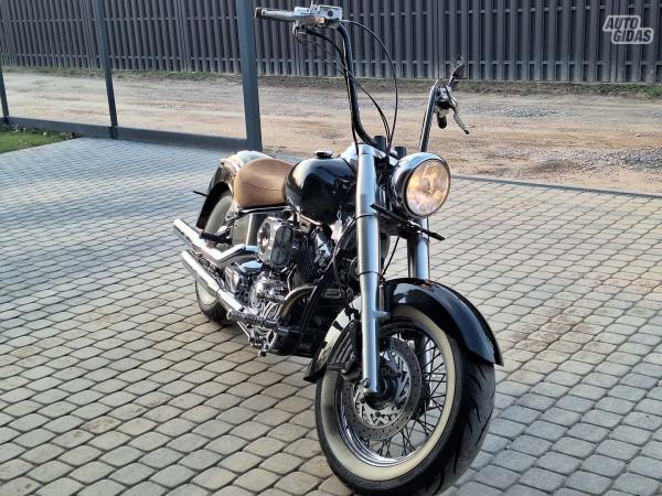 Black Yamaha XVS 2000 in Jurbarkas, with an engine capacity of 0.65 L and mileage of 31 thousand km for 3100 €, photo 7 on AUTOMOTO.COM.LV